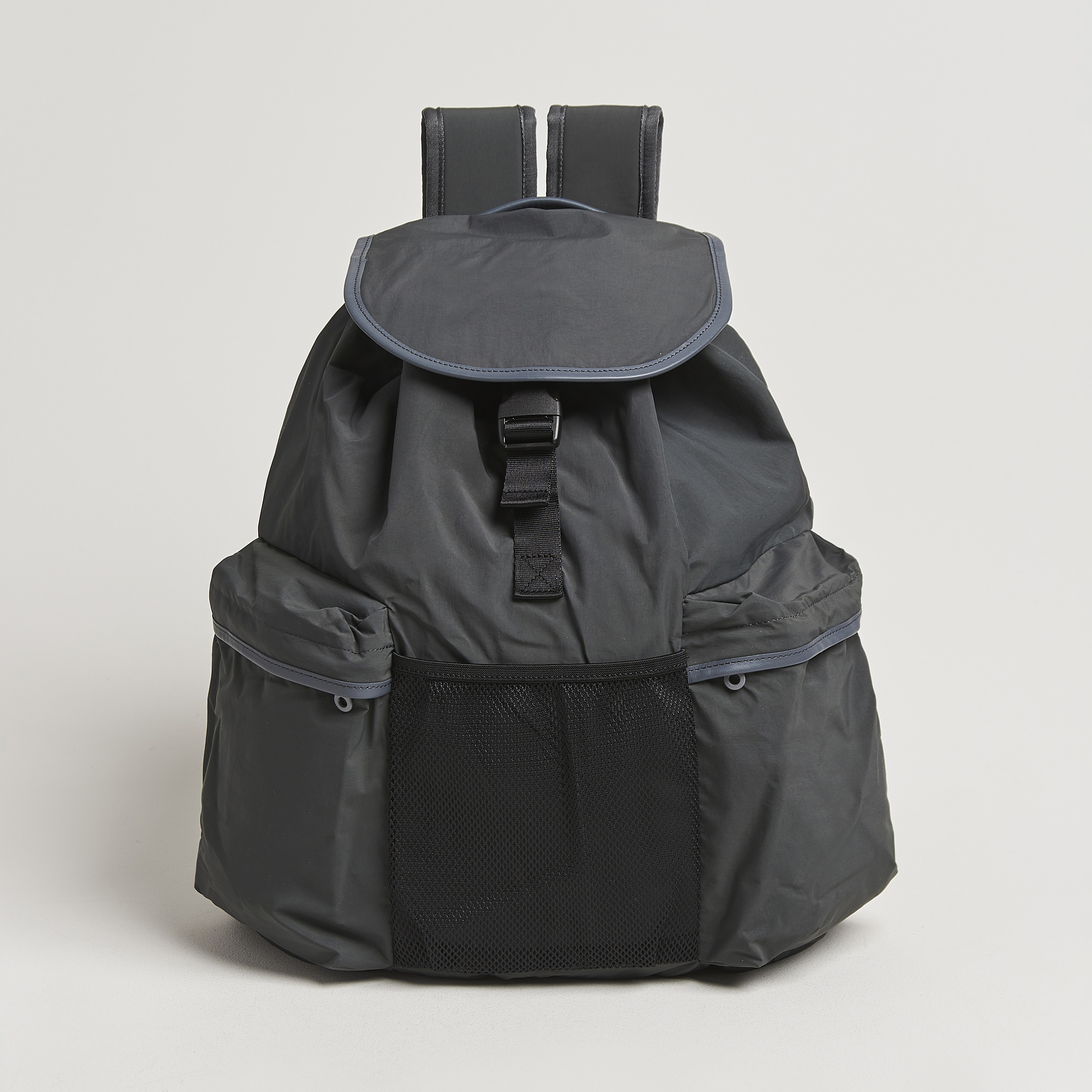 mazi untitled All Day 04 Nylon Backpack Grey - CareOfCarl.dk