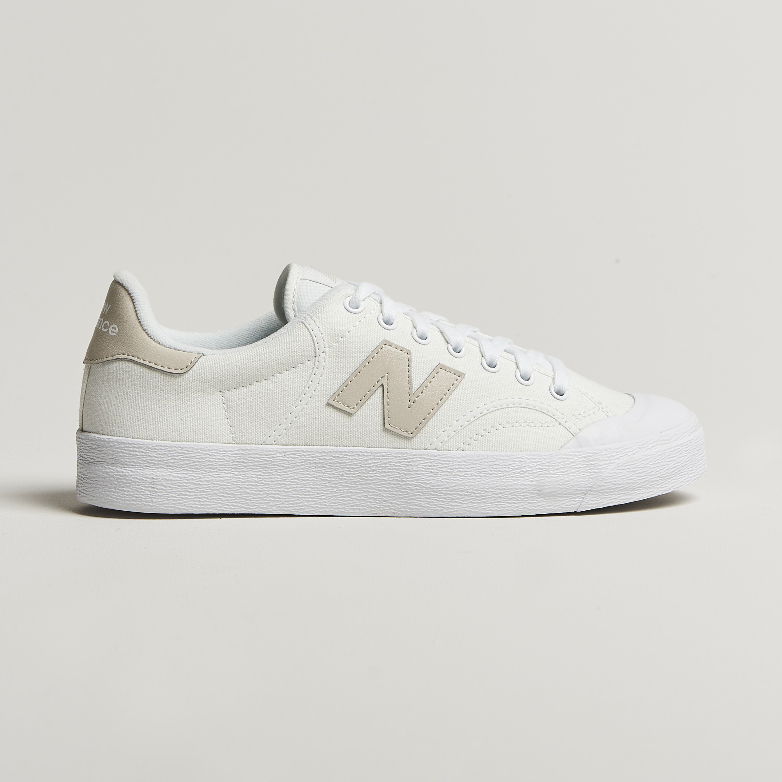 New Balance BB100 Sneakers White/Grey - CareOfCarl.dk