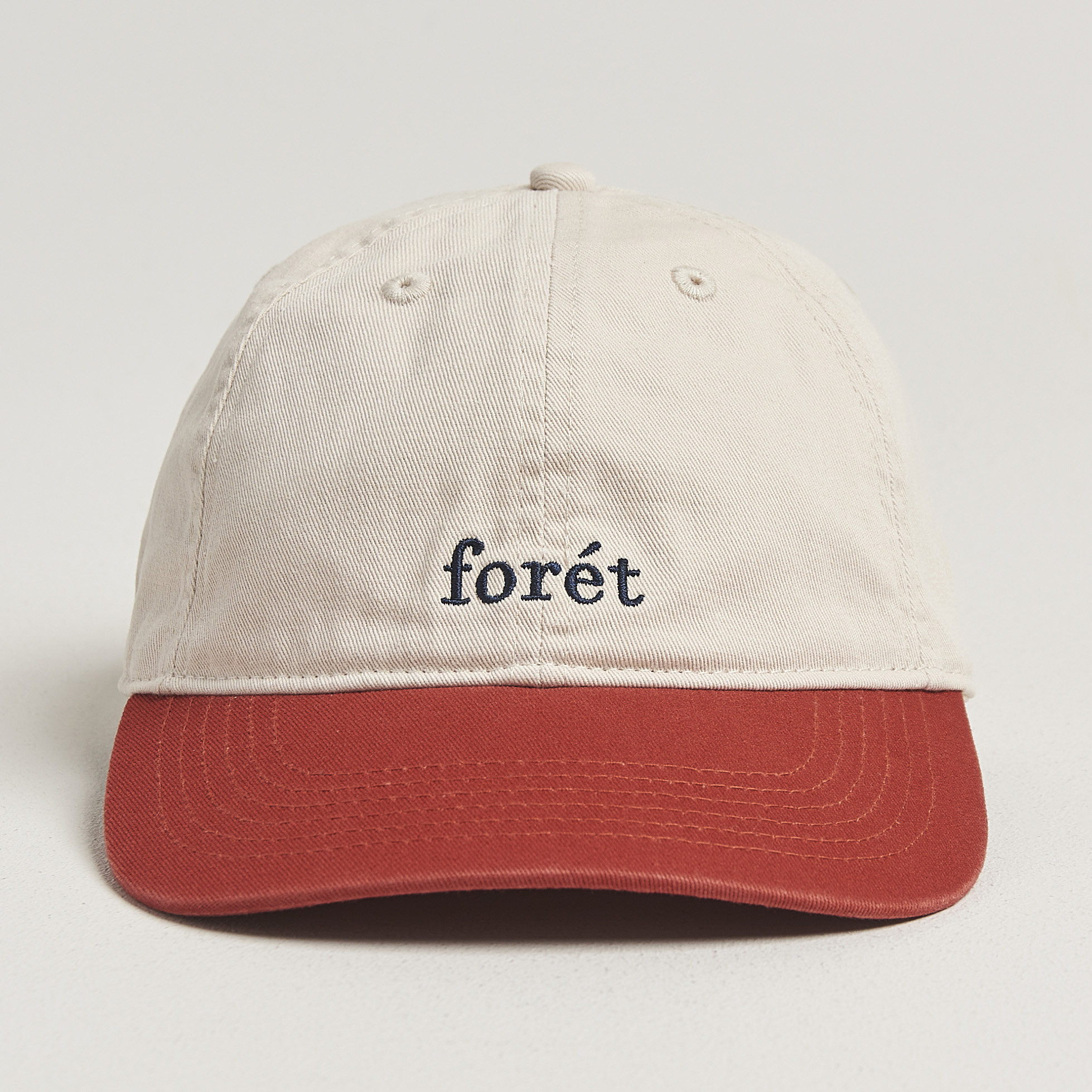 Forét Hawk Washed 2-Tone Cap Cloud/Red - CareOfCarl.dk